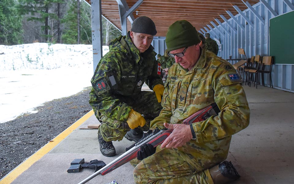 Canadian Rangers train Australian counterparts - Canada.ca