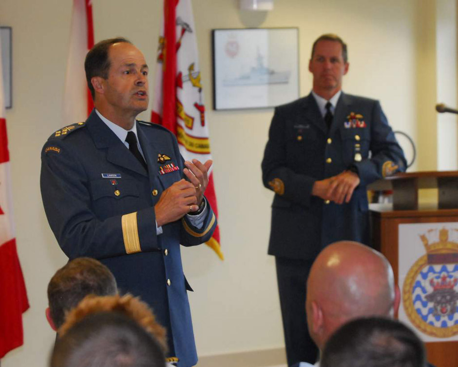 Chief of the Defence Staff Visits Charlottetown - Canada.ca