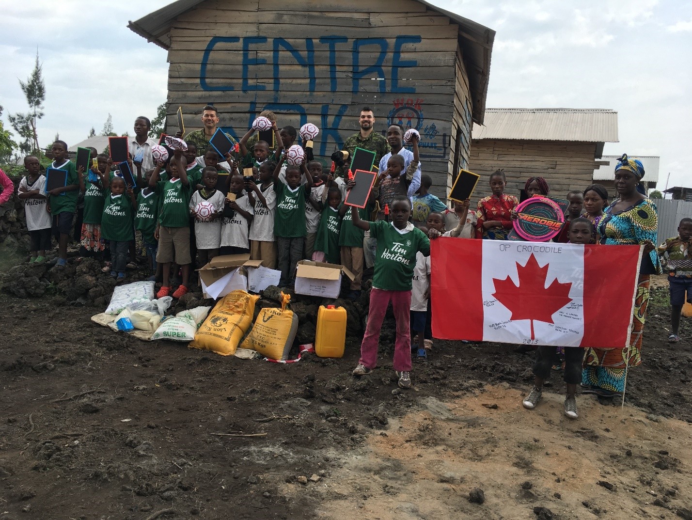 Canadians deployed on Op CROCODILE help Congo’s war orphans - Canada.ca