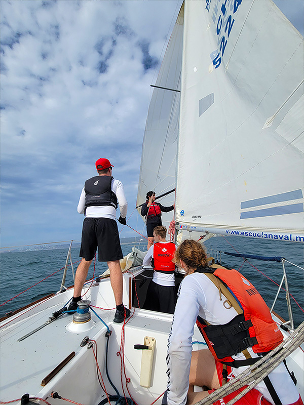 Royal Military College of Canada sailing team participate in Chile’s ...