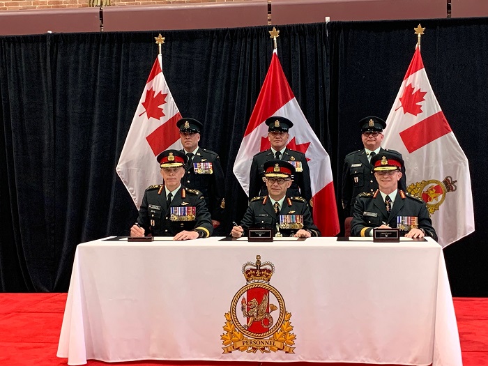 Military Personnel Command welcomes new commander - Canada.ca