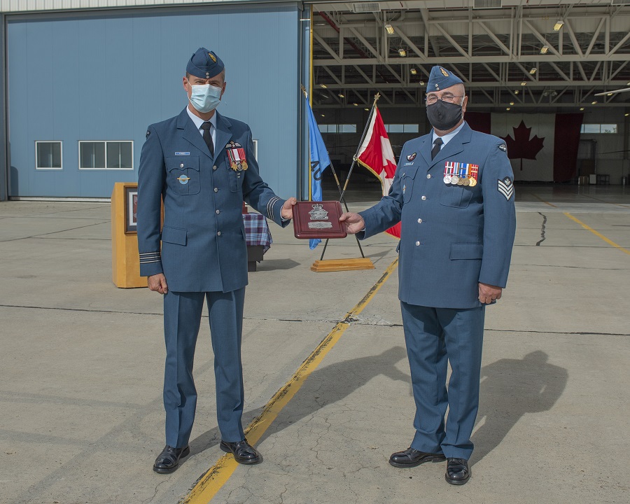 RCAF Reservist of the Year - Canada.ca