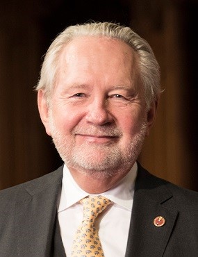 Biographies of Committee members - Canada.ca