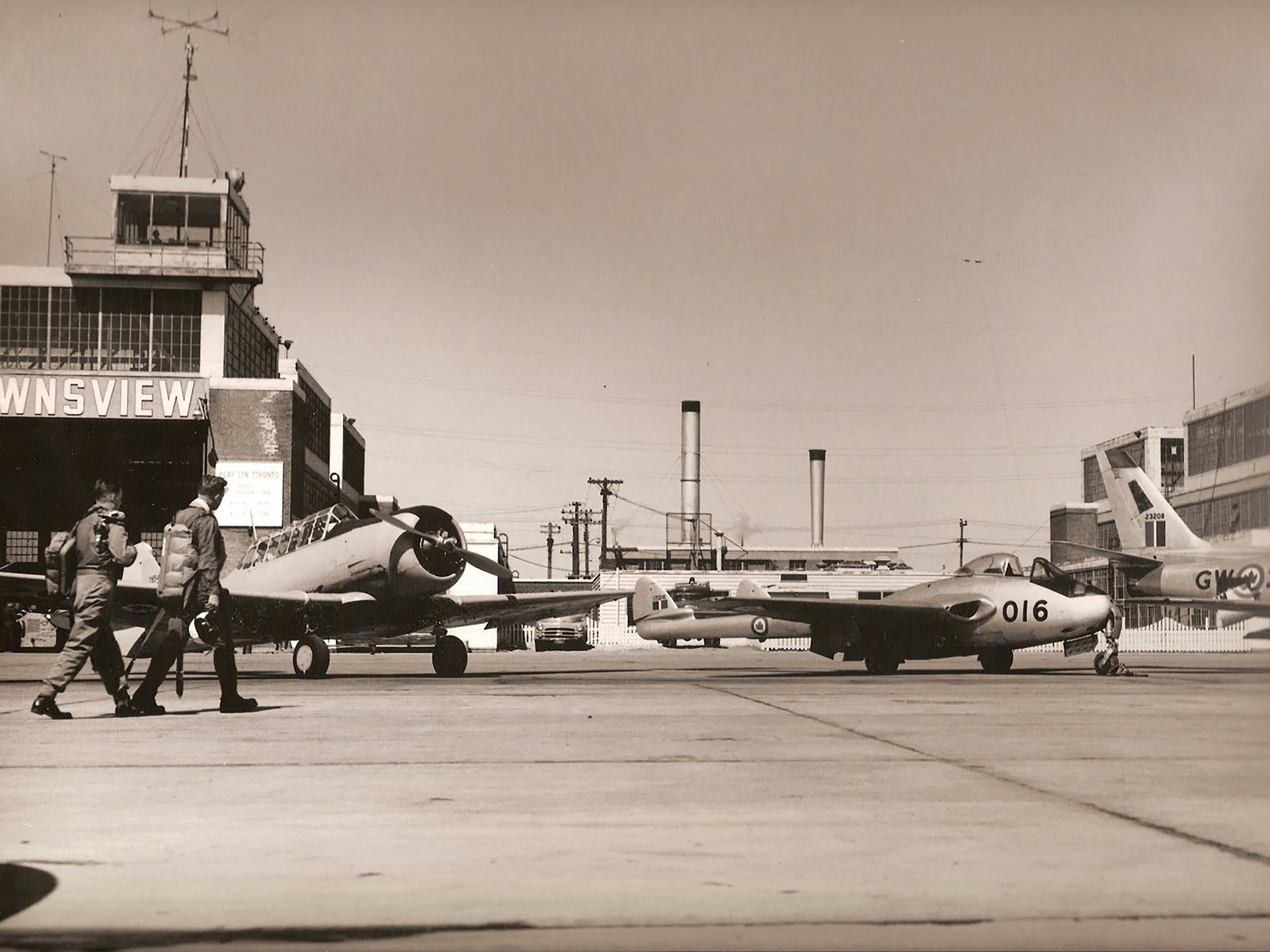 The RCAF in Toronto: A story in photos - News Article - Royal Canadian ...
