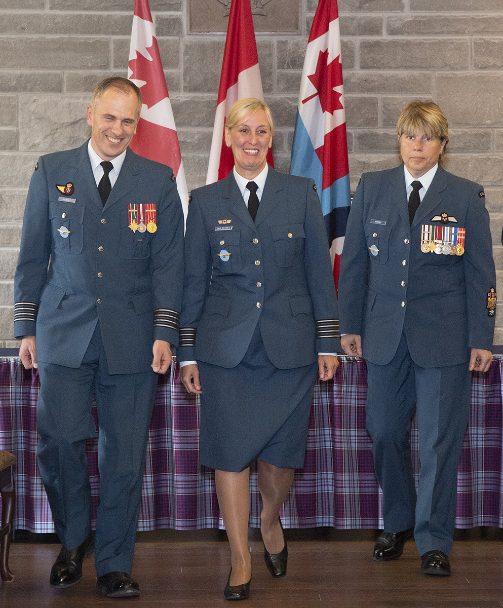 New honorary colonel for 16 Wing Borden - News Article - Royal Canadian ...