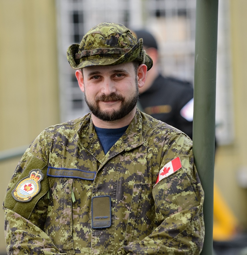 Father-son RCAF Reserve duo serving side-by-side - News Article - Royal ...